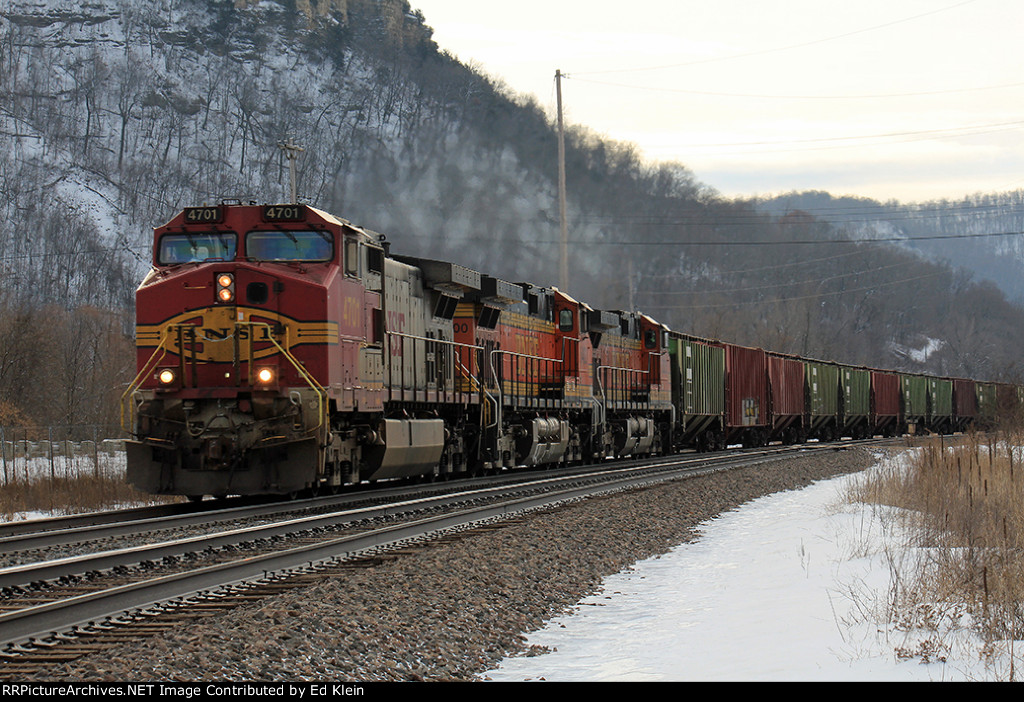 BNSF 4701